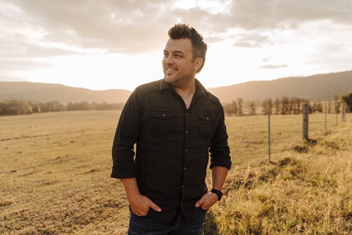 Travis Collins | Sticky Tickets